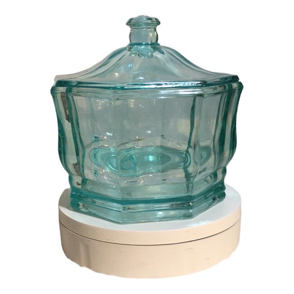 Indiana Glass | Accents | Vintage Indiana Glass Green Glass Covered ...